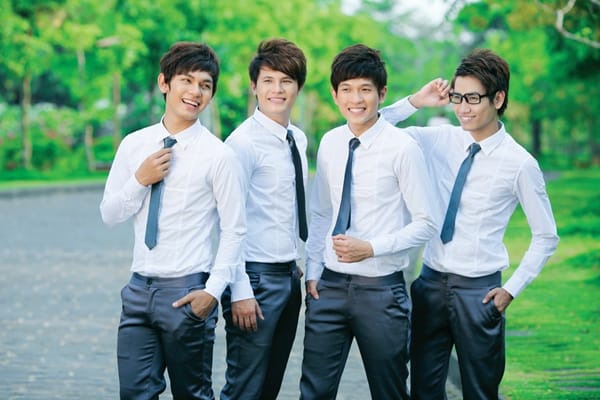 chon-cavat-teen - Cà vạt số 1 Việt Nam